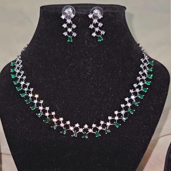 Necklace – Yash Collection